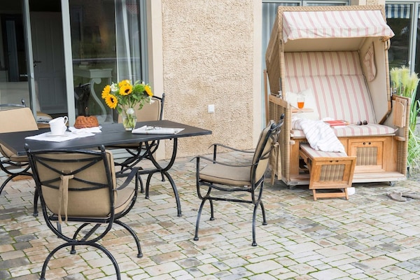 Lexington Re-03 - The Lexington Coach House Re-03 Holiday Apartment With Terrace On - Usedom