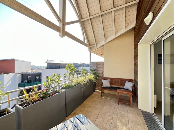 T2 Lumineux En Centre-ville Avec Balcon Et Parking Sécurisé - La Teste-de-Buch