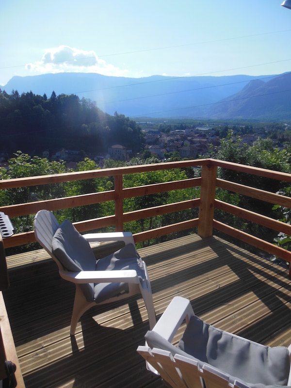 Maison De Vacances 'Gite 33m2, Vue Sur Les Montagnes' Avec Vue Sur Montagne, Terrasse Et Wi-fi - Isère