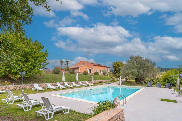 Studio 'Maria Costanza' With Shared Pool, Wi-fi And Air Conditioning - Belvedere