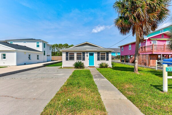 Sfw310 Kure Dayz - Coastal Home Located In Kure Beach - Kure Beach, NC