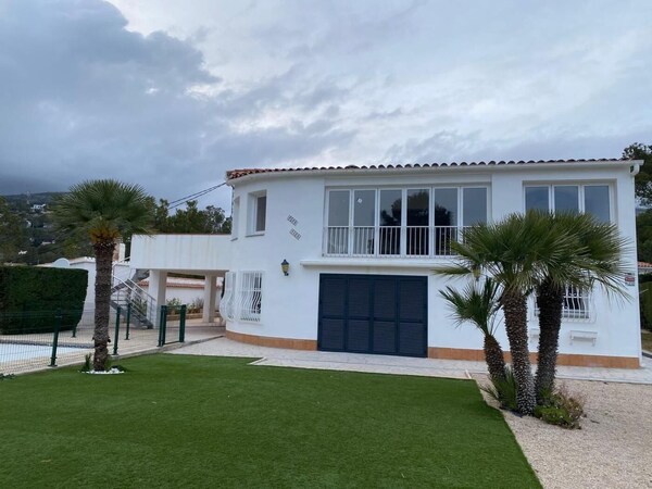 Chalet Tulipan Rodeado De Naturaleza!! - Costa Dorada (España)