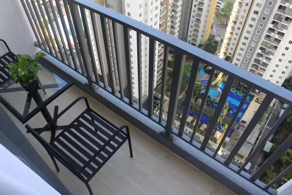 Stylish, Cozy High-rise Colombo Retreat - Sennrise - Colombo