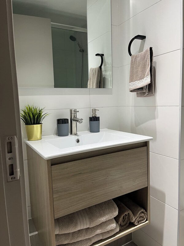 Beautiful New Apartment With Parking - Santiago