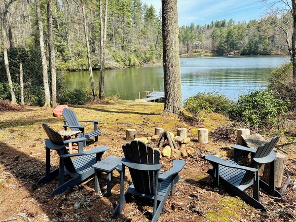 Treehouse On The Lake! Direct Lakefront Home With Private Dock On Lake Glenville - Cashiers, NC
