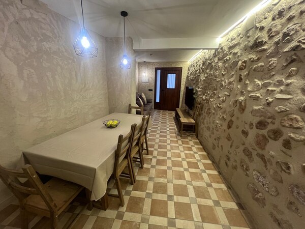 Casa Raquel Montanejos Con Capacidad Para Diez Personas. - Montanejos