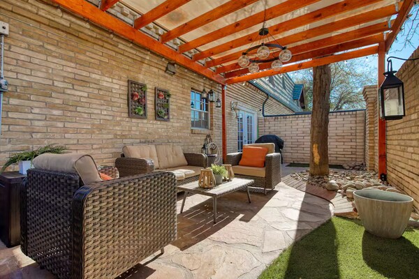 Charming Oasis Apartment - El Paso, TX