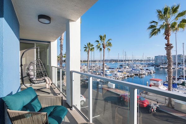 Charming 2-bedroom Apartment With Fitness Room, Wifi In Marina Del Rey - Venice Beach, CA