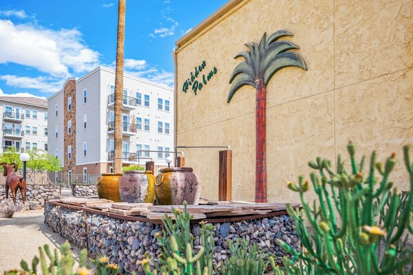 The Palms @ Swanson  Heated Pool  1bd Sleeps 4 - 哈瓦蘇湖城