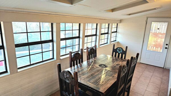 Stunning Home W/ Private Pool Amazing Lake Views & Sleeps 12 - Lake Travis