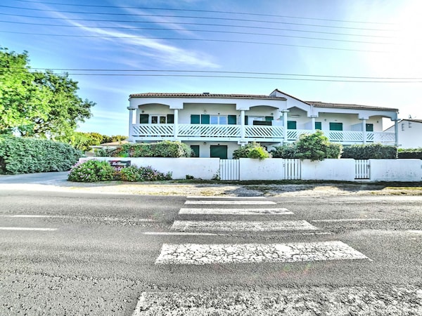 Les Terrasses 3 By Interhome - Île d'Oléron