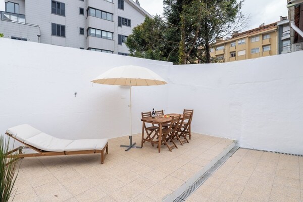 Hostwise - Traditional House With Terrace - Porto, Portugal