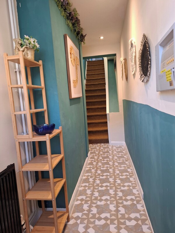 Stroud - Apartment - Sleeps 2 - City Centre - Stroud, UK