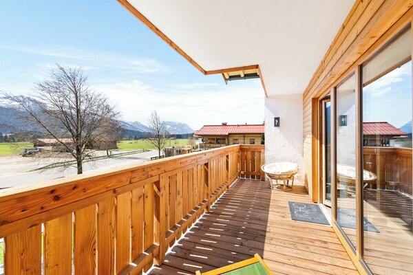 Studio Unterberg | Mountain View, Pool & Sauna - Reit im Winkl