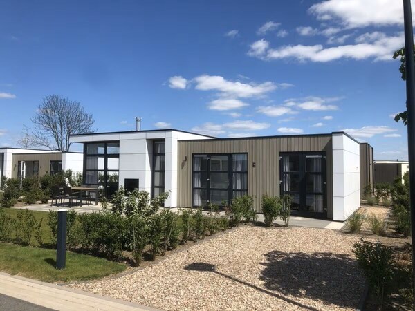 Nestled In The Countryside: Chalet Sunnytides - Your Vacation Starts Here - Doetinchem