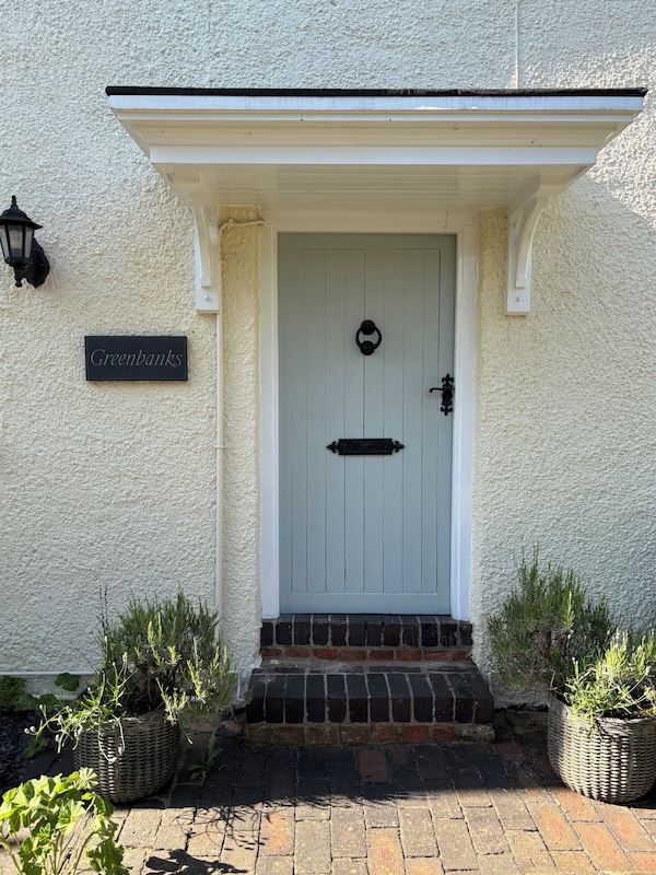 16th Century Lace Makers Cottage In The Heart Of Rural England - Bicester