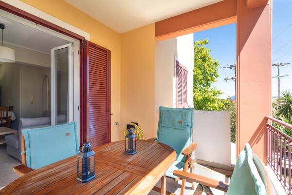Apartment 'Sofia' With Sea View, Wi-fi And Air Conditioning - Lefkada