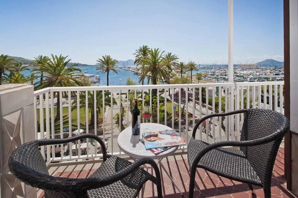 Apartment 'Maina' With Sea View, Wi-fi And Air Conditioning - Pollença