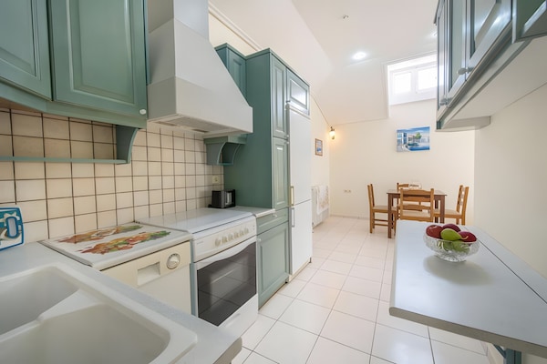 Ferienwohnung 'Family' Mit Bergblick, Gemeinschaftspool Und Wi-fi - Zakynthos