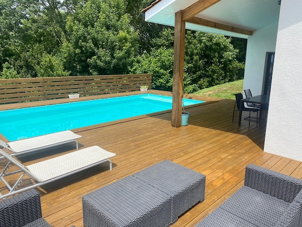Spacieuse Maison Avec Piscine à Ondres - Biarritz