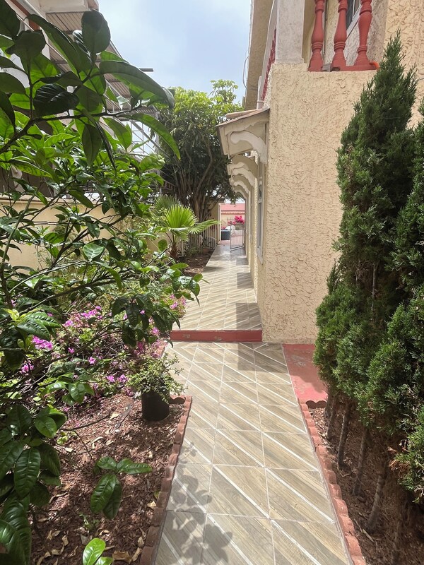 Charming 2-bedroom Cottage In Peaceful Ensenada With Wifi, Ac - Ensenada