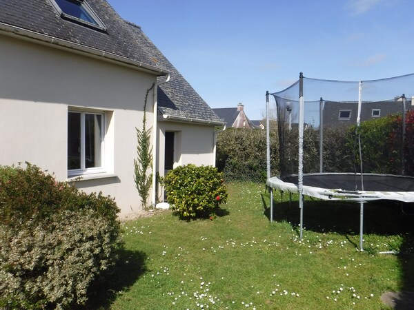 Maison De L'océan Tres Bien Situé Tous Commerces Au Calme Jardin Terrasse Bien O - Carnac