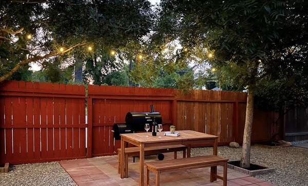 Charming Riverside Guesthouse Near Ucr, Downtown & Plazas - Jurupa Valley, CA
