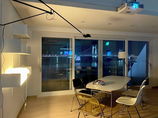 Gwangalli Beachfront Duplex With A Private Terrace - Nam-gu