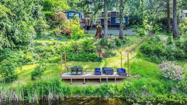 Exclusive Lakefront For 10 With Sauna, Kayaks, Peace - Monroe, WA