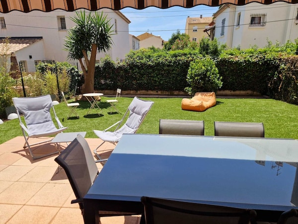 Appartement 80 M2 En Rez De Jardin Dans Résidence Calme Proche Du Littoral. - Le Pradet