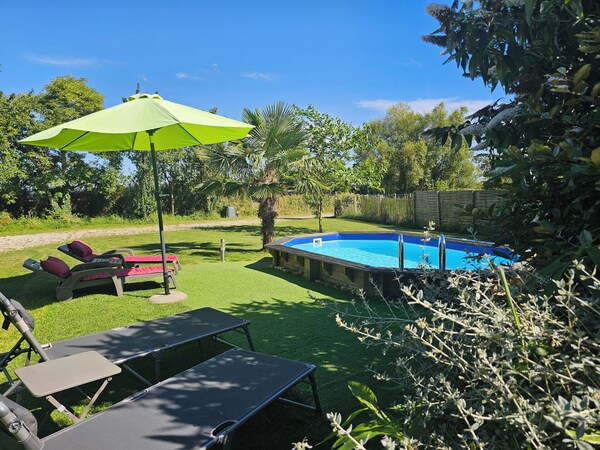 Gîte Avec Piscine Chauffée Et Boulodrome. Charme Et Sérénité. Animaux Acceptés - Charente-Maritime