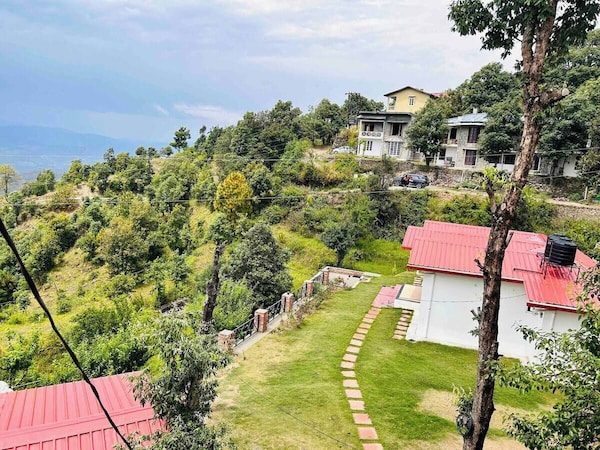 Tiaara Solace, A Beautiful Cottage In Hills! - Uttarakhand