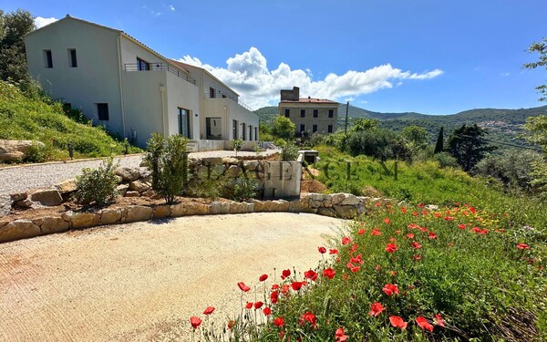Villa Moderne Avec Piscine Entre Calvi Et Ile Rousse - Corse