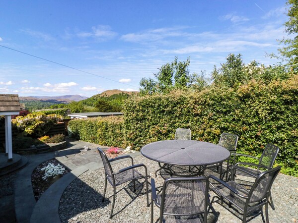 Beckside, Family Friendly, Character Holiday Cottage In Ambleside - Coniston