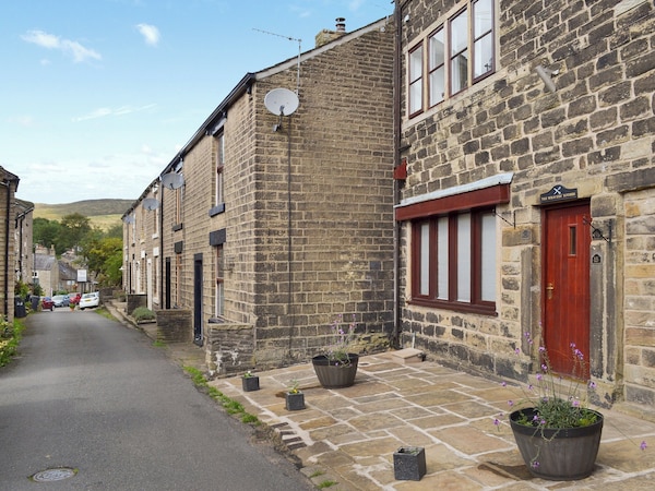 Weavers View - Uk49723 - Edale