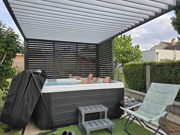 Maison Calme Avec Jacuzzi Proche Disney Ideale, Séjour En Famille Ou D Affaires - Lagny-sur-Marne