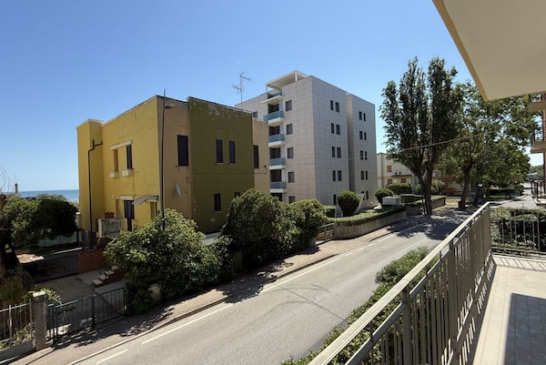 F009 - Fano, Nuovo Bilocale A Due Passi Dal Mare - Fano