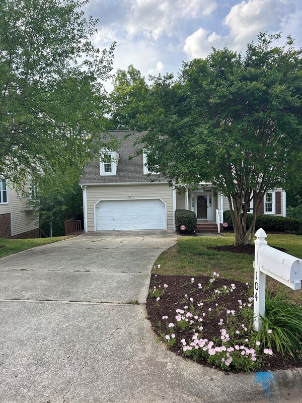 Lost Tree Lane - Charming 2 Bedroom House - Cary, NC