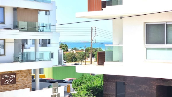 Stylish Studio: 2 Minutes From Kastella Beach - Cypr