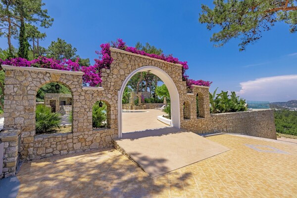 Aegean View Estate 4 - Faliraki