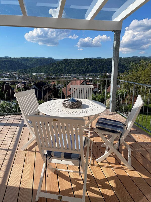 Spacious Vacation Apartment With Panoramic View - Schopfheim