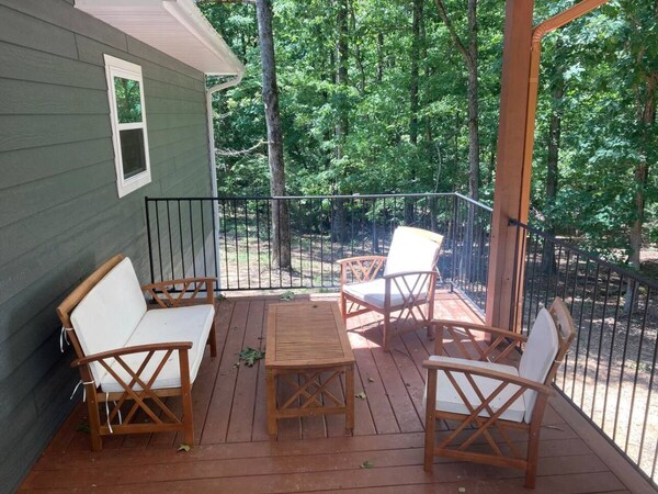 Cabin Comfort, Lake And Marina Nearby 1 Mile! - Mountain Home, AR