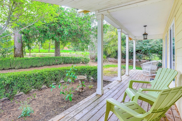 8 Mi To Columbia River Gorge: Cottage W/ Deck! - Troutdale, OR