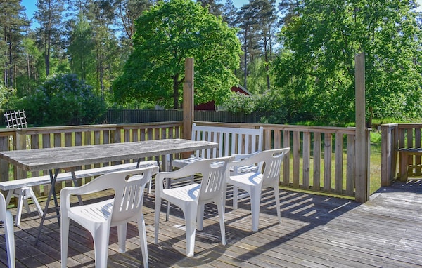 2 Bedroom Gorgeous Home In Fjälkinge - Kristianstad