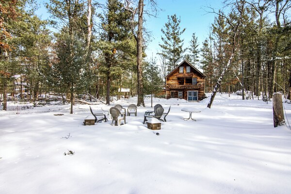 Cozy 3-bedroom Cabin On The Pere Marquette River - Baldwin, MI