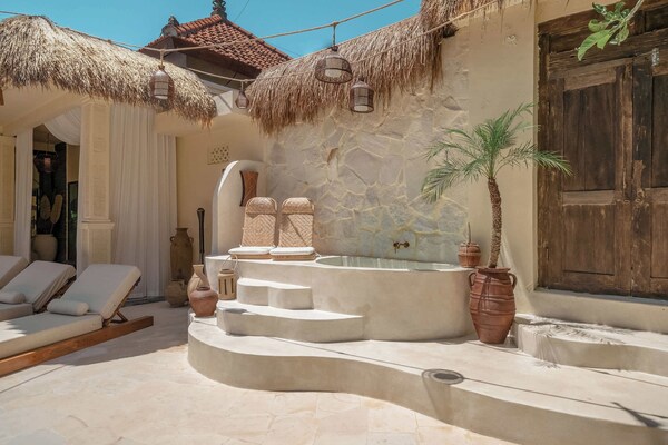 New Tropical & Modern 3br Central - Beach Canggu - Canggu