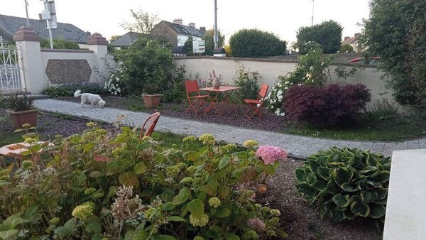 Sunbury House Retreat In Limerick - Limerick