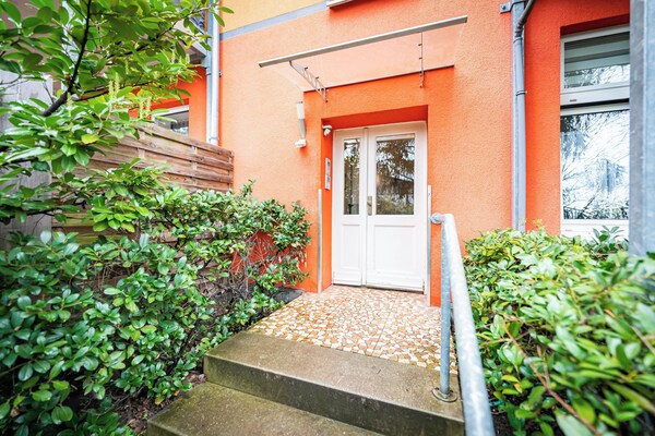 Holiday Apartment - Bright - Cozy - Workplace - Magdeburg