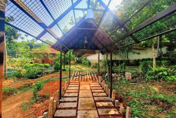 Nellu Tranquil Pool Villa & Organic Farmstay Near Varkala - Attingal