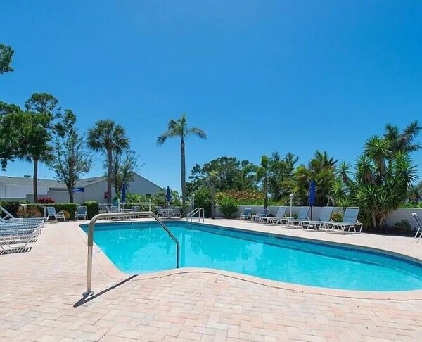 Waterfront Perico Bay Club Villa - Close To Beaches - Mangrove Escape - Bradenton, FL